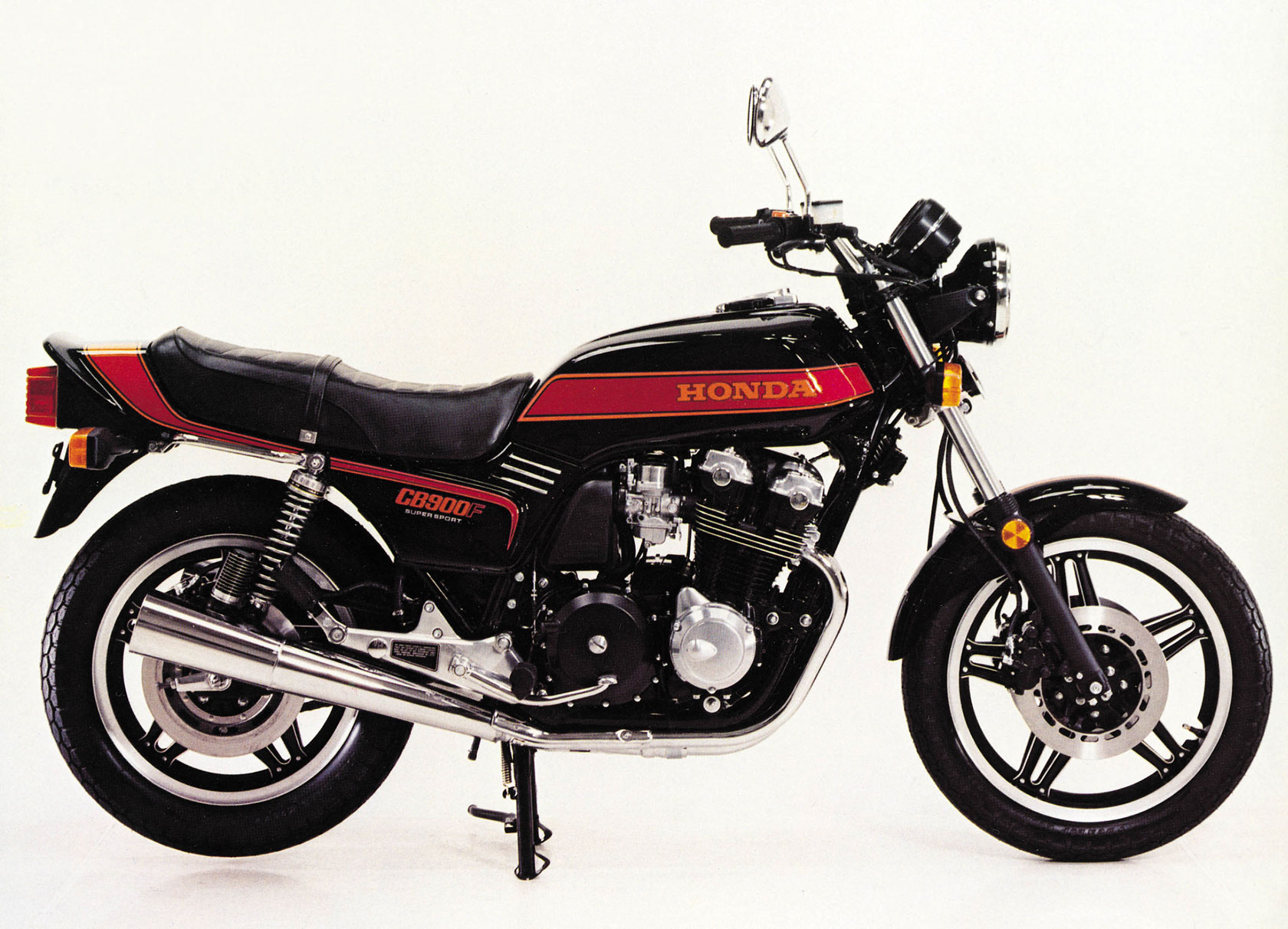 Review of Honda CB 900 F Bol d`Or 1980: pictures, live photos ...